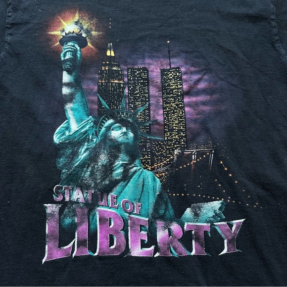 Shirts | Vintage 9sy2k New York Statue Of Liberty Twin Towers Shirt ...